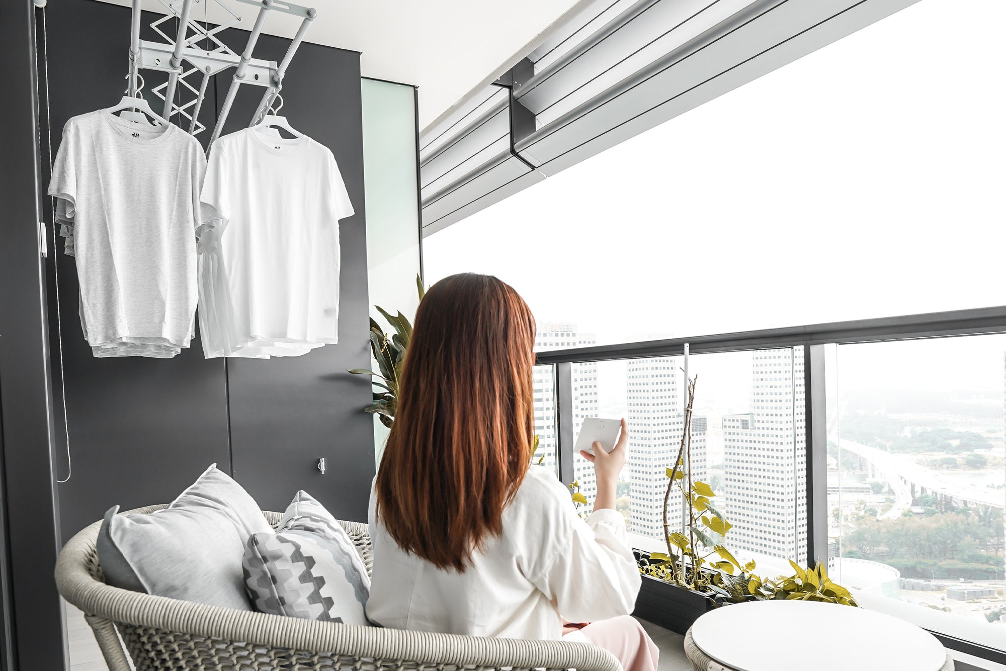 3 Ways To Deal With Neighbours Who Drip-Dry Wet Laundry And More